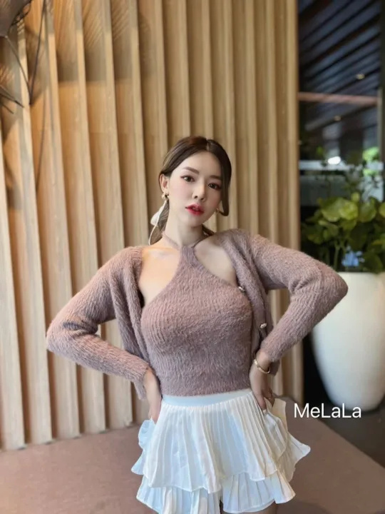 BW.warisara ️ชุดเช็ต2ชิ้นงานผ้าขนนุ่ม ทรงสายเดี่ยวเว้าหลังผูกคอ แพ็คเกจคู่กับเกจคู่กับเสื้อคลุม ...