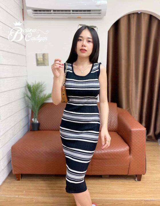 BW.warisara ️งานเดรสไหมพรมเข้ารูป งานทรงกล้ามคอกลม แต่งทอลายคาดเส้นตัดสี งานเทรนด์ติดกระแส งาน ...