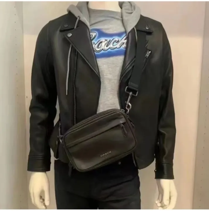 Coach F39946 Graham Men's Crossbody Bag in Black Natural Smooth Leather ...