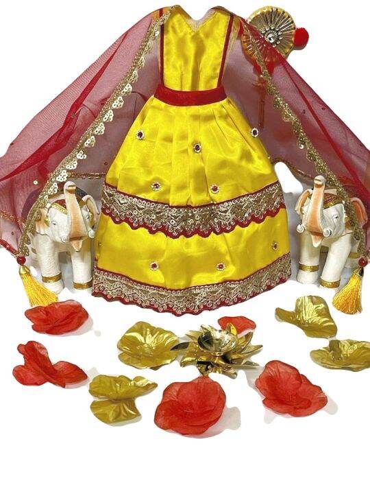 Sri Durga Devi, Goddess Radha, Lakshmi, Saraswati, Deities Yellow Dress ...