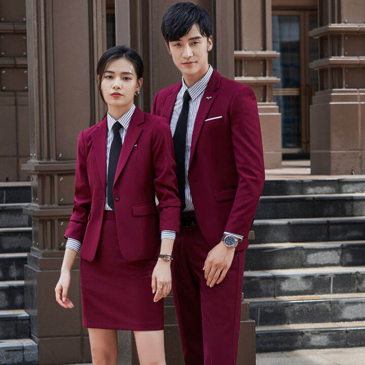 4S store sells unisex suits, interview suits, business bank suits ...