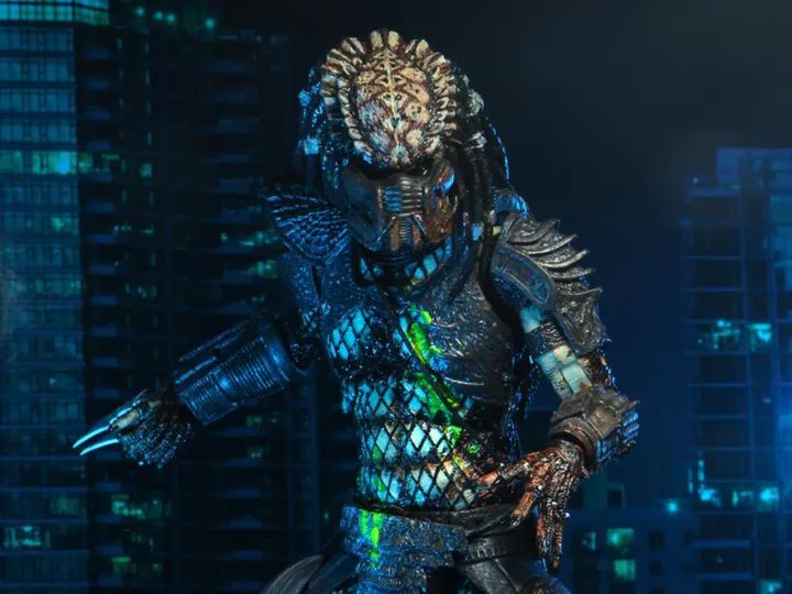 Neca Battle Damaged City Hunter Predator (Predator 2) Figure เนก้า เพรด ...