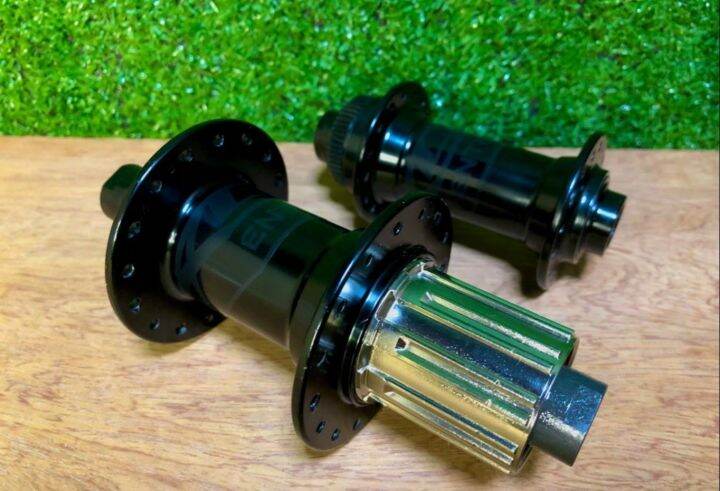 Entity XL2 Boost F/R 32H Shimano Drv Stealth Bicycle Hubs (Brand new ...