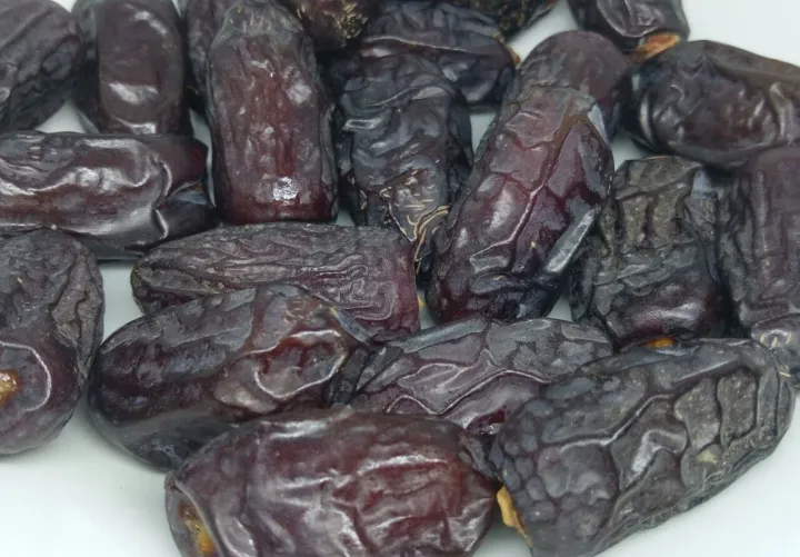 1KG KURMA SAFAWI MADINAH, SAFAWI DATES 1KG | Lazada