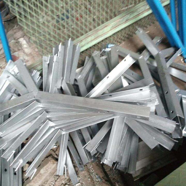 Tiang Y Besi Siku Pasang Kawat Duri Silet Razor Wire BTO 22 BTO 30 CBT ...