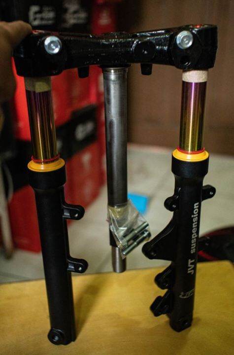 JVT Titanium Front Suspension with T-post 31mm/33mm (Adjustable for ...