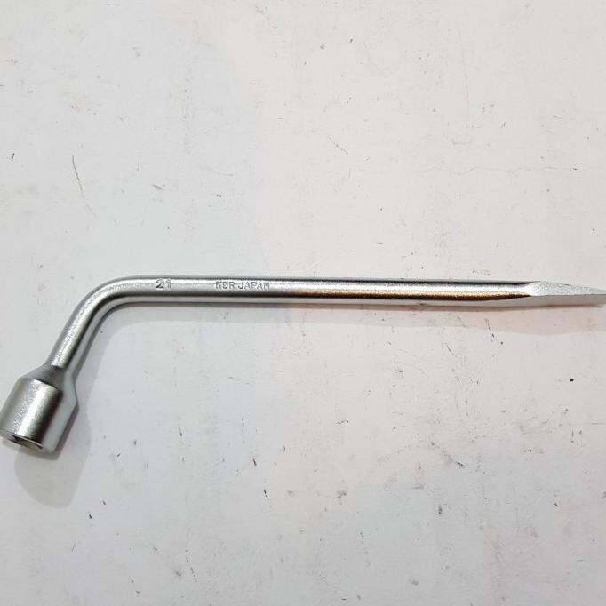 Kunci Roda Ban Mobil Universal 21 Avanza Innova Kijang Rush Agya Xenia ...