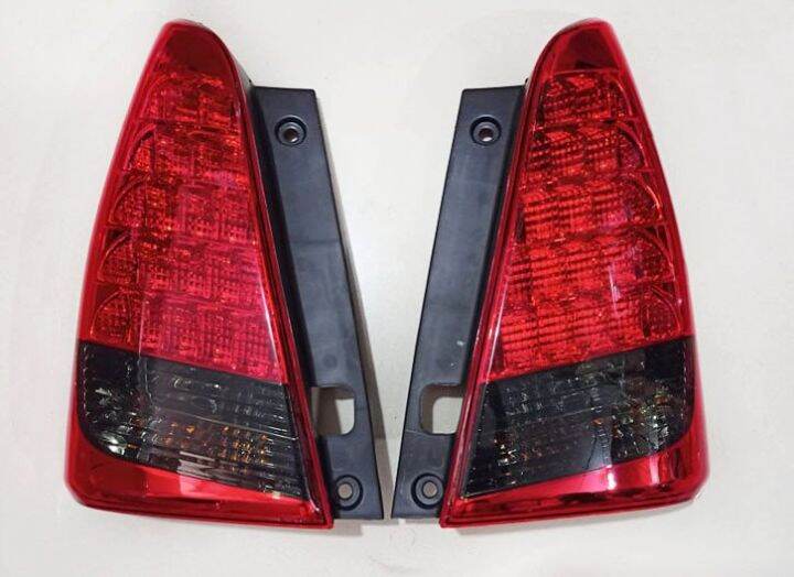 VLAND Tail Light Assembly for Toyota Innova 2005 to 2015 Red | Lazada PH