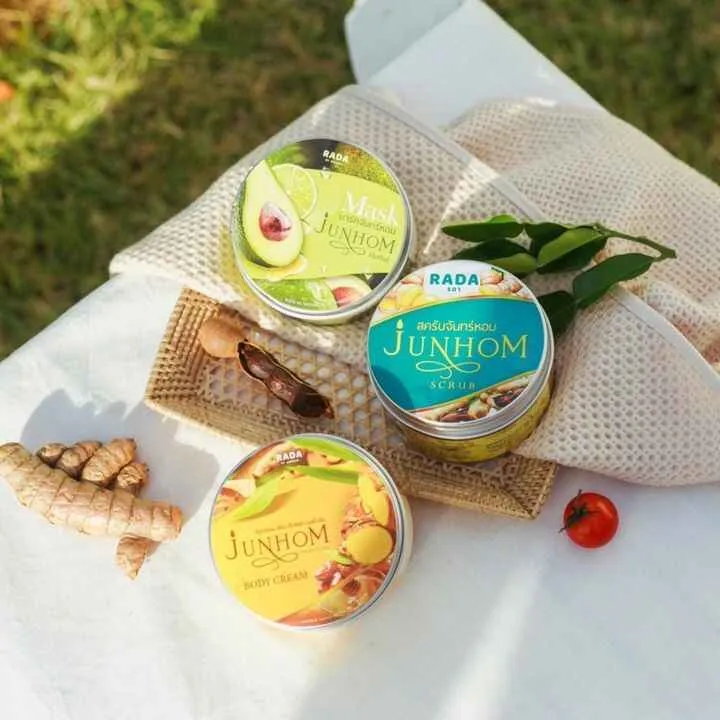 Rada Junhom รดาจันทร์หอม (350g./1 กระปุก ) มาร์ก/สครับ/ครีม Mask / Scrub / Cream | Lazada.co.th