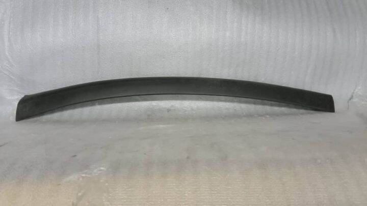 MERCEDES-BENZ W124 FRONT GLASS LOWER MOULDING (ORIGINAL) LEFT | Lazada