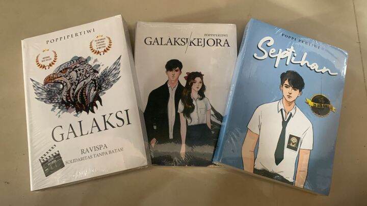 Novel Poppi Pertiwi / Septihan / Galaksi Kejora / Galaksi / DLL ...