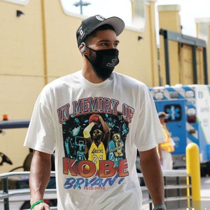 Autismss Treasure House is heavy. Los Angeles Lakers Kobe Bryant wears ...