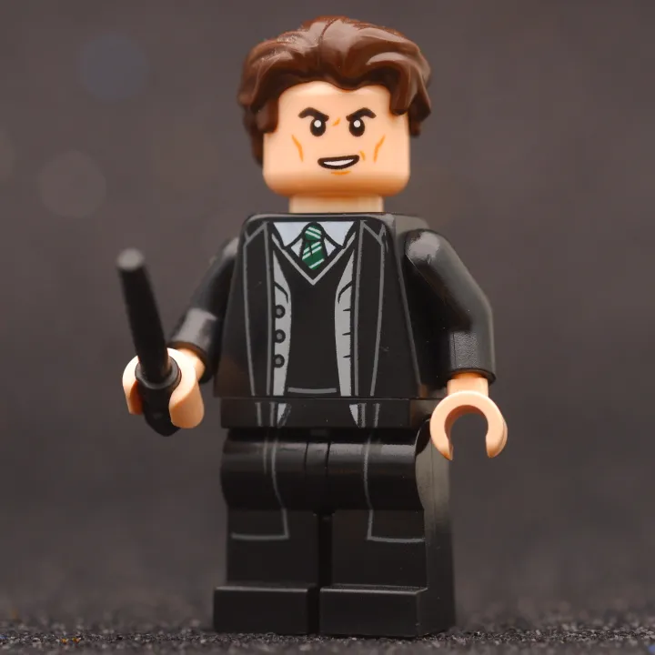𝘗𝘓𝘖𝘠𝘉𝘙𝘐𝘊𝘒 LEGO - Tom Riddle Black Coat - Harry Potter | Lazada.co.th