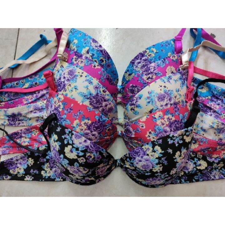 Triumph floral twisted silk bra with wire onhand sizes 32343638 capA B ...