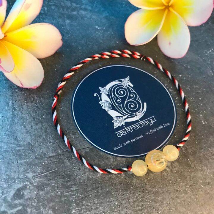 Gelang Tridatu Aura Kesejahteraan dengan batu Rambut Sedana asli khas ...