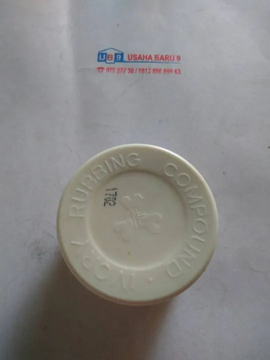 Kompon Kecil Gosok Body Motor Mobil / Compound Gosok Bodi Motor Lecet ...