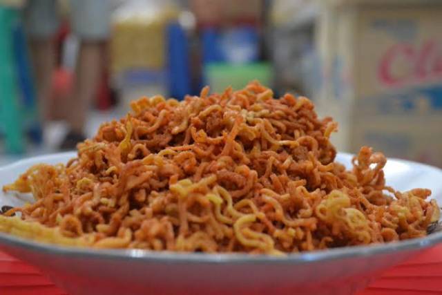 MIE KREMES - MIE GEMES – MIE PEDES MANIS – JAJANAN JAMAN DULU – MIE ...