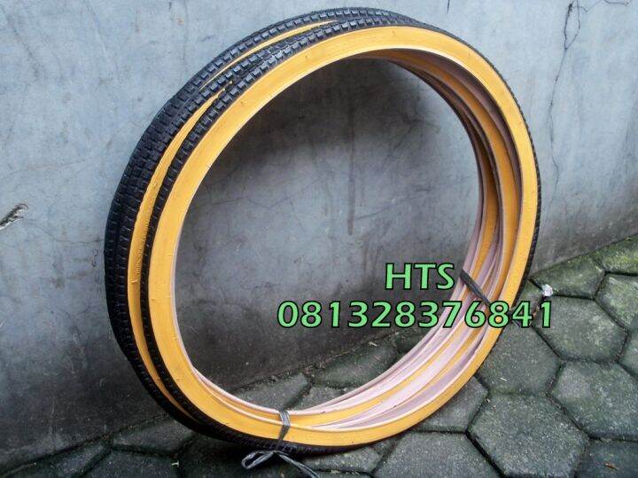 BAN SEPEDA ONTHEL HITAM KUNING BAN LUAR ONTHEL SWALLOW KOMBINASI HITAM KUNING ANTIK JARANG ADA ...