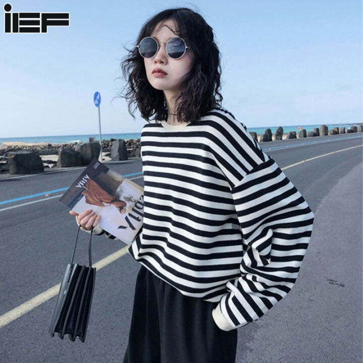 เสื้อยืดเดรสลายแขนยาวของผู้หญิง IEF 2022คอกลมเสื้อชั้นในสาวอ้วนทรงหลวมขนาด | Lazada.co.th