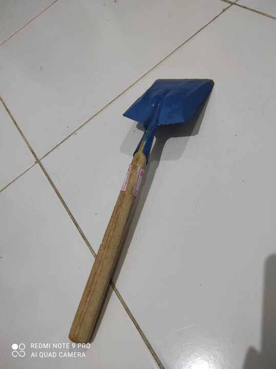 Sekop Mini / Sekrop kecil taman biasa digunakan untuk keperluan ...