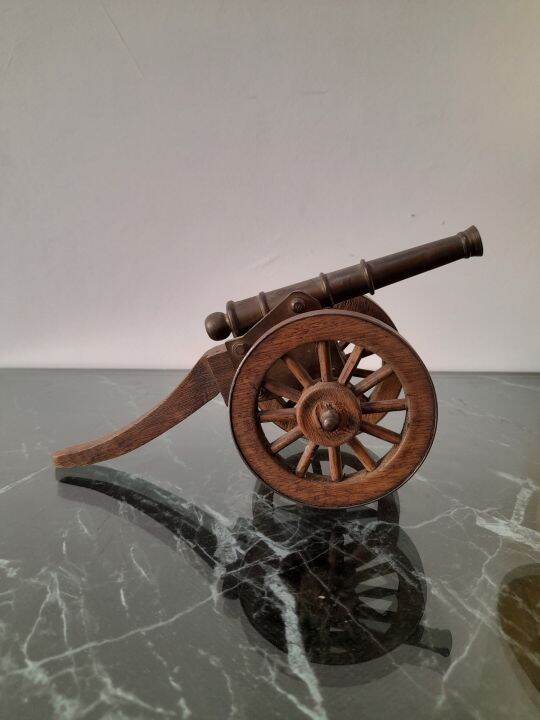 Brass barrel wooden base wheel decor | Lazada PH