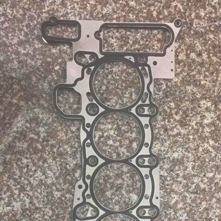 ปะเก็นฝาสูบ BMW 6สูบ [61-33070-00] ตอนเดียว made in America BMW X3 E53 ...