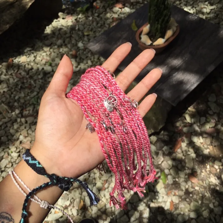 KAKAMPINK Leni Robredo Pink Charmed Twistie | hitchknot | handmade ...