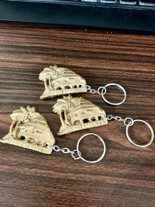 Philippines Caleza, Bahay kubo KeyChain Native Philippines Souvenir ...