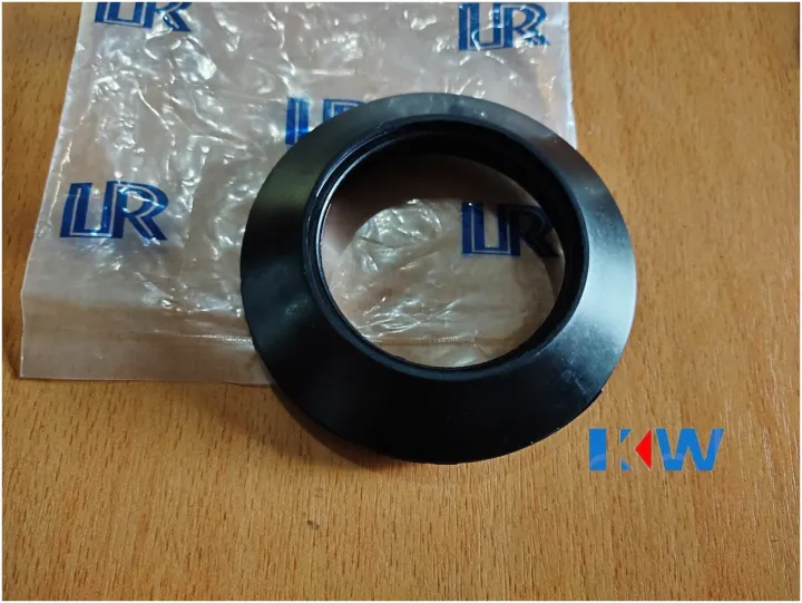 Land Rover ยางคอถังเติมน้ำมันเชื้อเพลิง Discovery1,Defender,Discovery2 ...