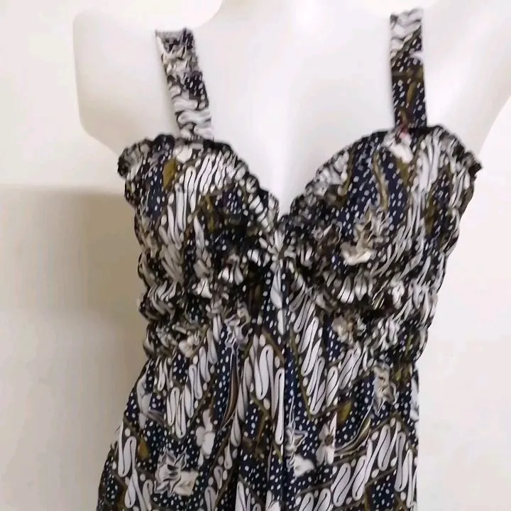 CLEAVAGE DRESS FIT UP TO MEDIUM BODY FRAME | Lazada PH