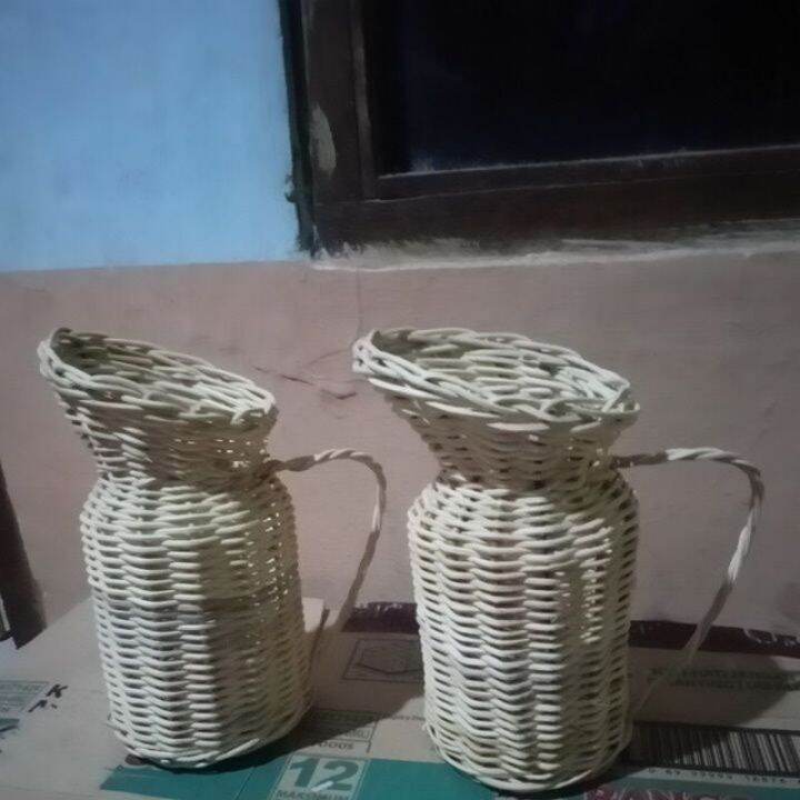 Vas Teko Rotan - Vas Bunga Anyaman Rotan - Vas Bunga Guci Unik Rotan ...