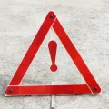 (Ready Stock) Triangle Emergency Sign - Car Safety Warning Road Sign ...