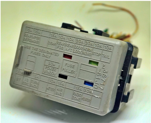 FUSE BOX SMALL RUMAH KOTAK SEKERING SEKRING KECIL SUZUKI APV FUTURA ...