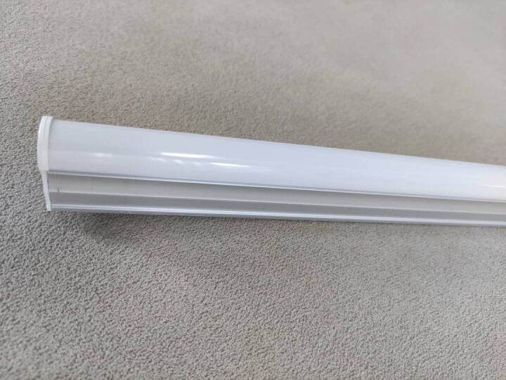 DIMMABLE T5 - LED Tube 18W 4 Feet 3000K (warm white) 1500 Lumens ...