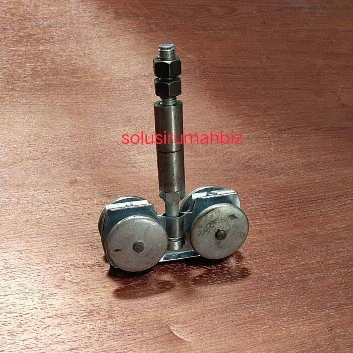 RODA ATAS GARASI 2 RODA BAUT DORONG RODA REL PINTU LIPAT AS berat ...