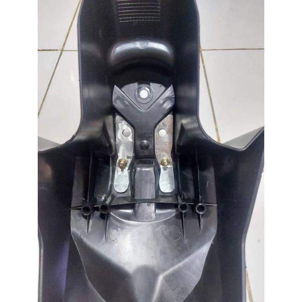 Bracket for Mio i125 front fender WITH FREE BOLT AND NUT | Lazada PH