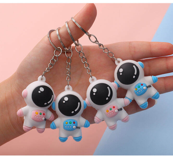 Cartoon Astronaut Key Chain Astronaut Decorative Key Chain Accessories ...