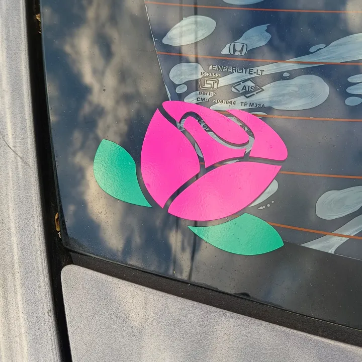 4 PIECE KAKAMPINK ROSAS STICKER DECAL VP LENI MERCH PAPOLS | Lazada PH