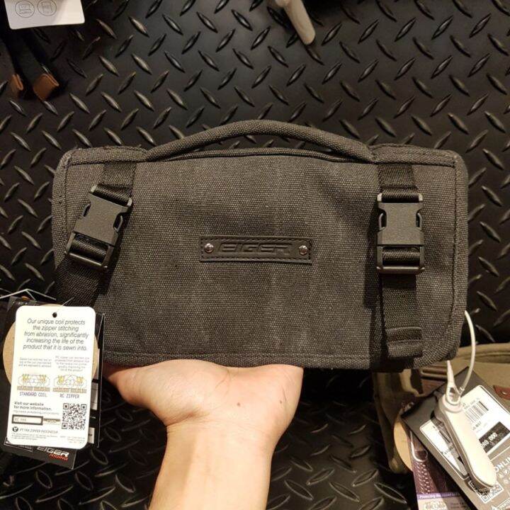 TAS EIGER BTR CANVAS TOOL ROLL BAG 1L - BLACK | Lazada Indonesia