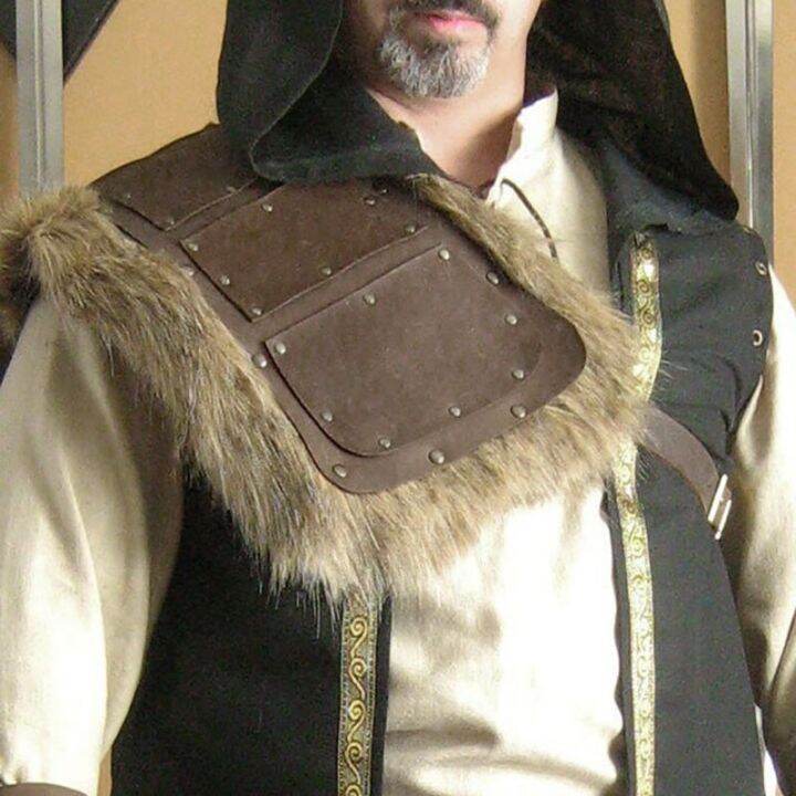 Medieval Viking Assassin Single Shoulder Armor Knight Gladiator Fur ... Medieval Viking Assassin Single Shoulder Armor Knight Gladiator Fur ...
