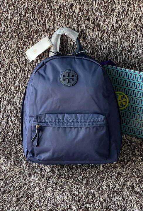 กระเป๋าเป้ กระเป๋าสะพาย TORY BURCH Ella Nylon Backpack เป็นหนึ่งในแบรนด์ของกระเป๋าเป้ที่ได้รับ ...