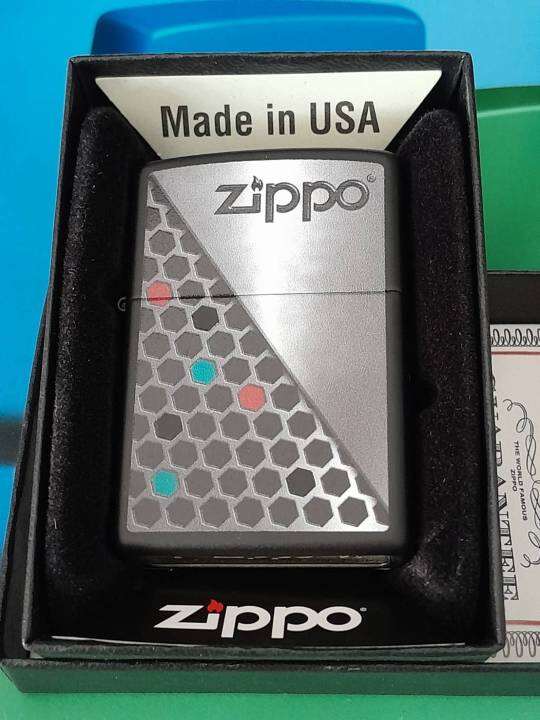 ZIPPO 48709 ZIPPO HEXAGON DESIGN BLACK MATTE COLOR IMAGE สีดำเมทาลิคลายแบบสกรีน ของใหม่ไม่ผ่าน ...