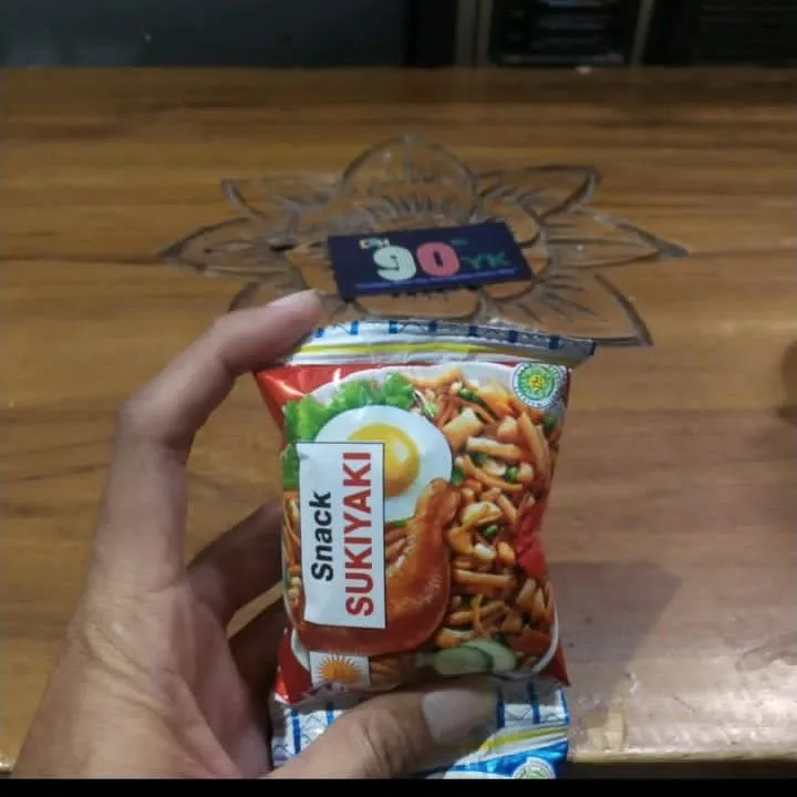 Snack SUKIYAKI. SNACK JADUL 90an isi 10 bungkus lebih besar | Lazada ...