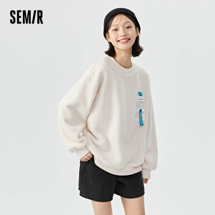SEMIR เสื้อยืดผู้หญิงรอบคอเลียนแบบขนแกะออกแบบหลวมฤดูหนาว2022ใหม่หวานและเย็นสไตล์ H Oodies แฟชั่น ...