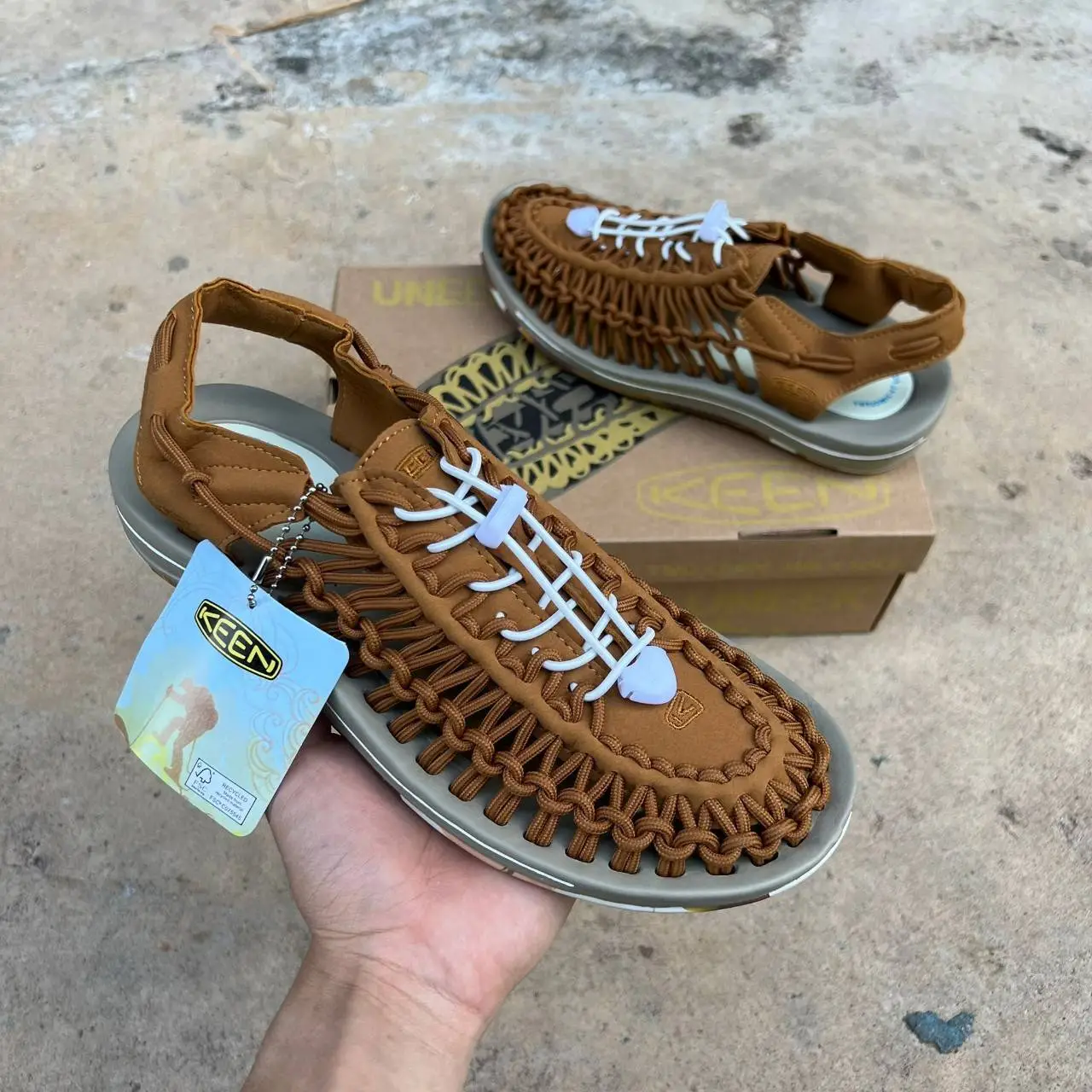 วางขายแล้ว Keen 2 สีใหม่ ซากุระ & ชาไทย สวยจัดจนต้องต่อแถว! เริ่มอันแรก ...