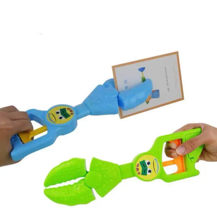 Crab Claw Grabber Tool | Crabby Claw Reacher | Fun Kids Grabbing Pool ...