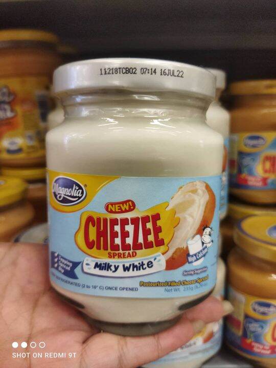 MAGNOLIA CHEEZEE SPREAD, milky white, pasteurized filled cheese spread ...