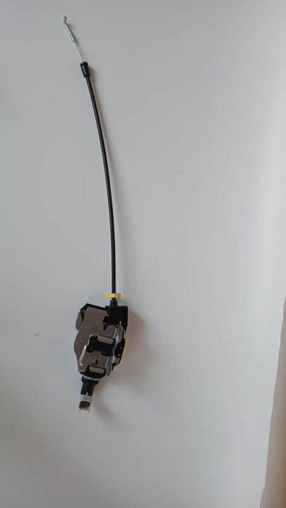 FQR500080 FQR500220 FUG500010รถประตูหางล็อคหรือควบคุม Tailgate Actuator ...