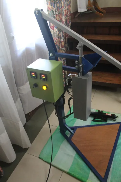 [PRE-ORDER] Precious Plastic Injection Hand Powered Machine (ETA: 2021 ...