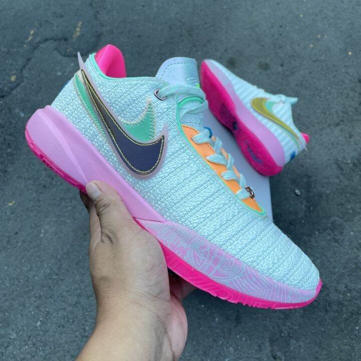 LEBRON 20 “TIME MACHINE” | Lazada PH